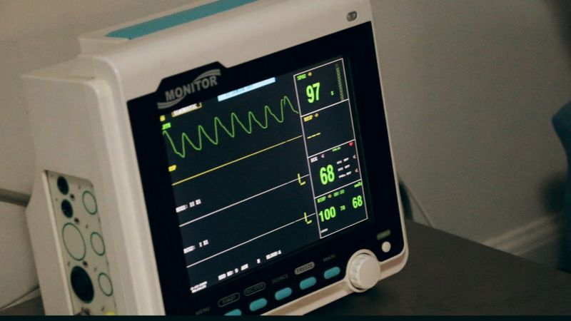 Ce Este Aritmia Cardiaca? Cauze, Factori de Risc, Tratament